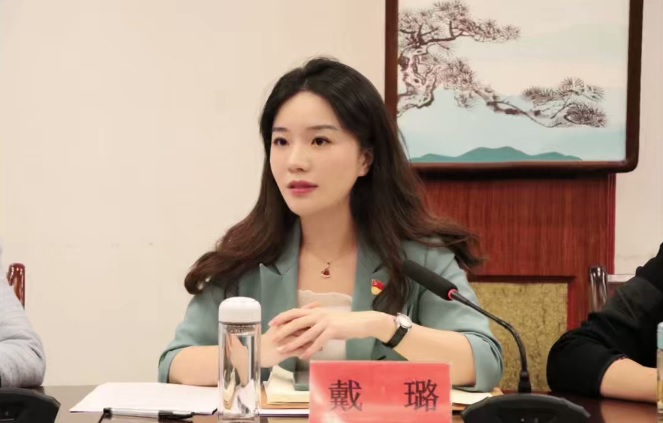 Dai Lu Scandal, Communist Party Role Model - 36 Dirty Tricks From ...